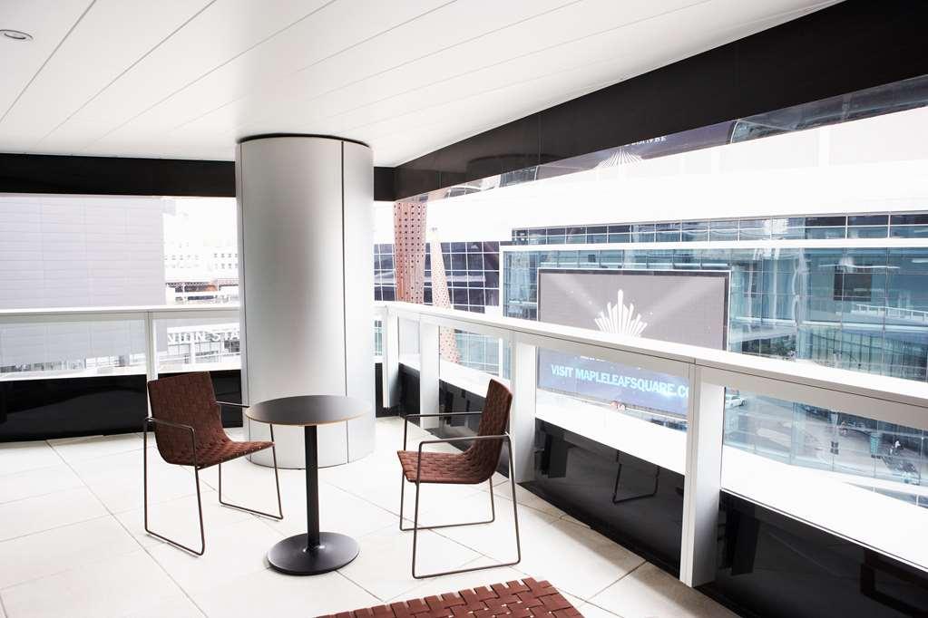LE GERMAIN HOTEL MAPLE LEAF SQUARE TORONTO - BOOK 4-STAR ACCOMMODATION ...