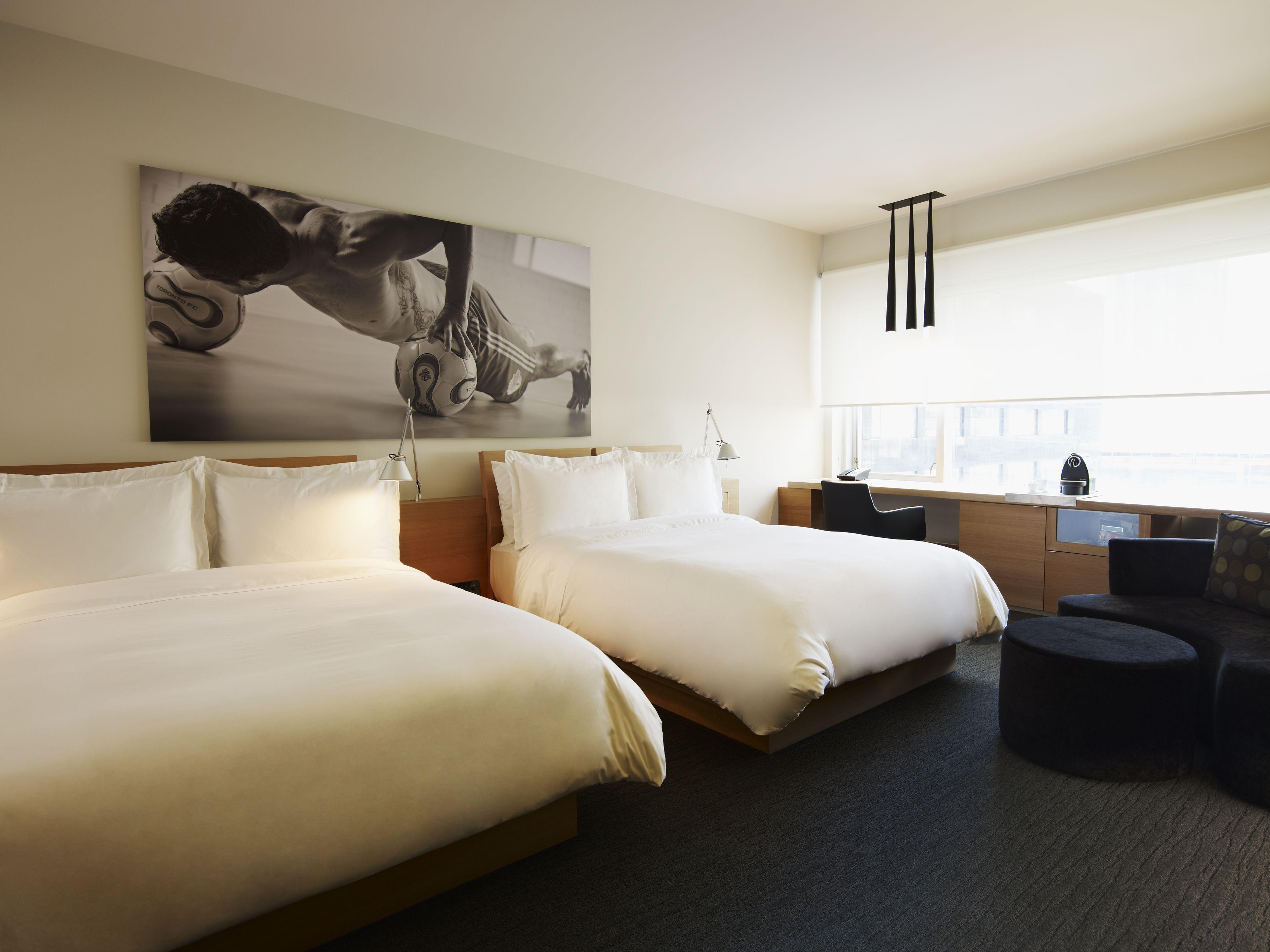 LE GERMAIN HOTEL MAPLE LEAF SQUARE TORONTO - BOOK 4-STAR ACCOMMODATION ...