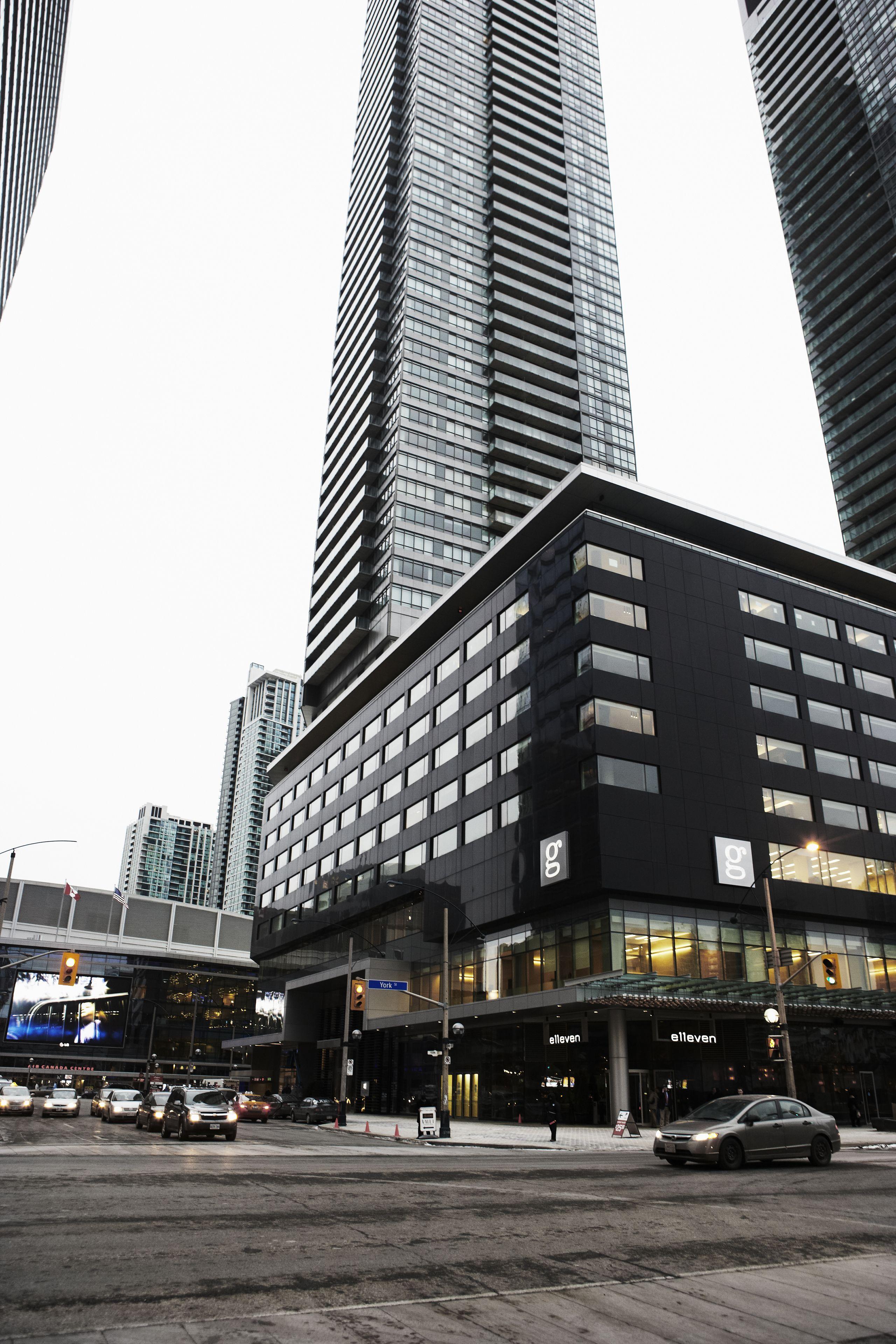 LE GERMAIN HOTEL MAPLE LEAF SQUARE TORONTO - BOOK 4-STAR ACCOMMODATION ...